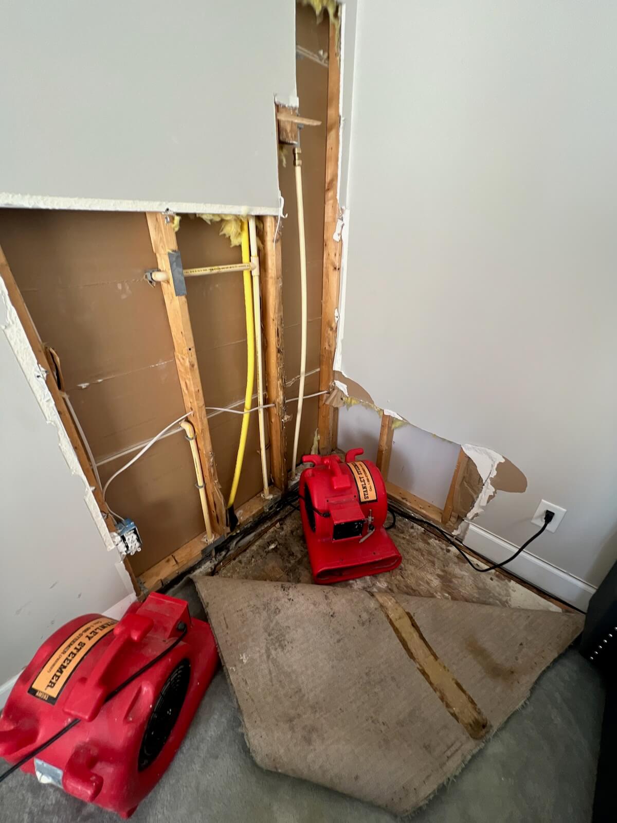 Handyman vs. Contractor: How to Choose | ER Handyman